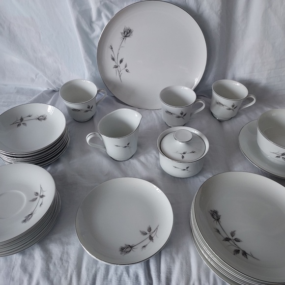 Kessington Enchanting Rose | Dining | Kessington Dinnerware Vintage ...